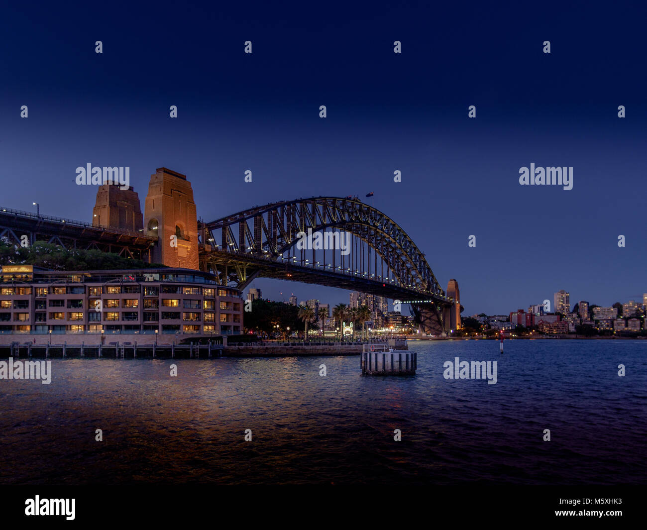 Sydney Harbour Bridge at dusk Stock Photo - Alamy