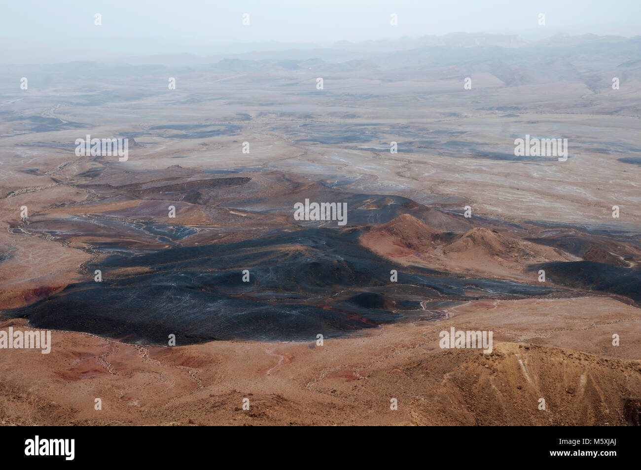 Ramon crater winter rain, Israel Stock Photo - Alamy