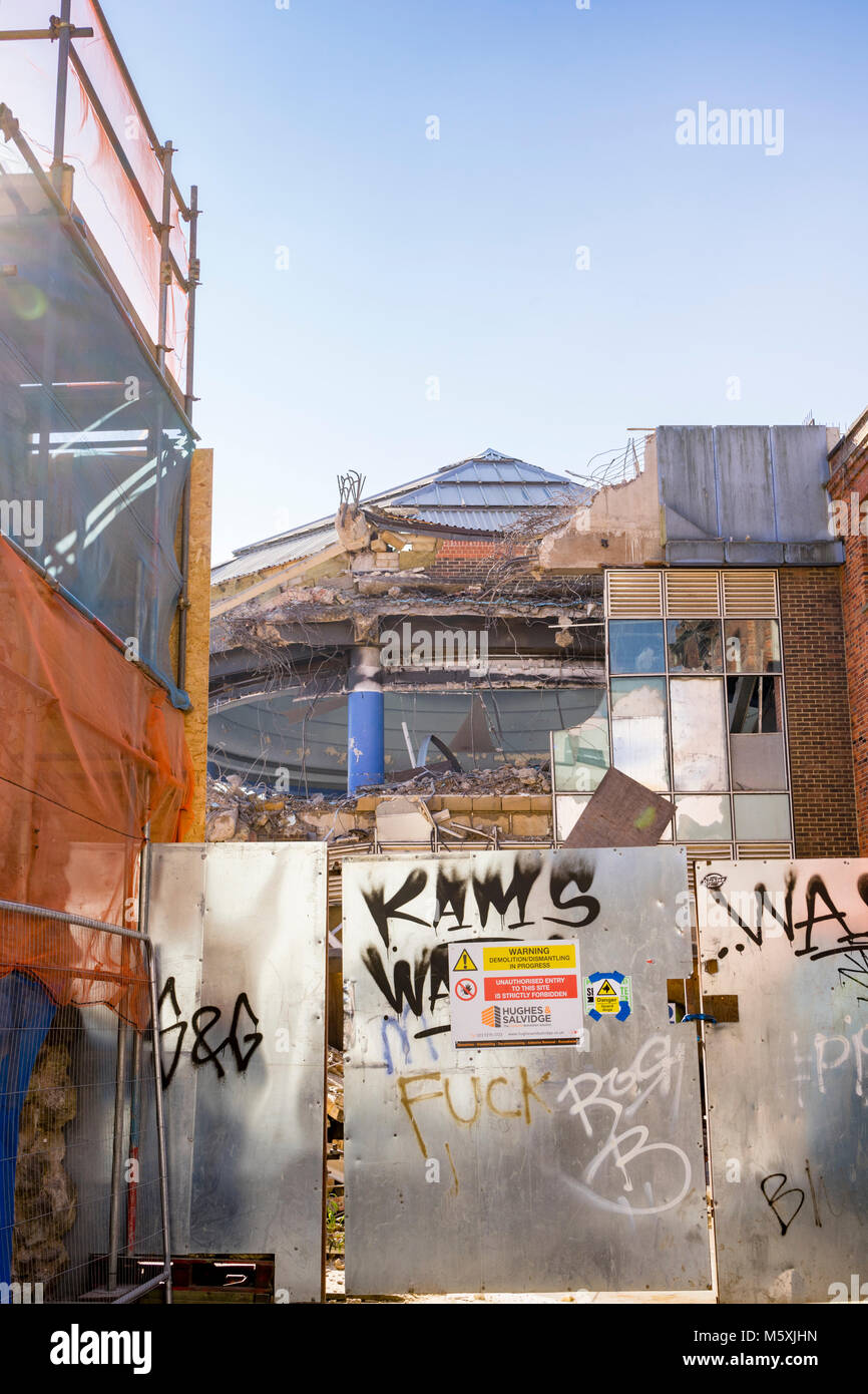 Demolition site of the Bargate shopping centre -demolition of the ...