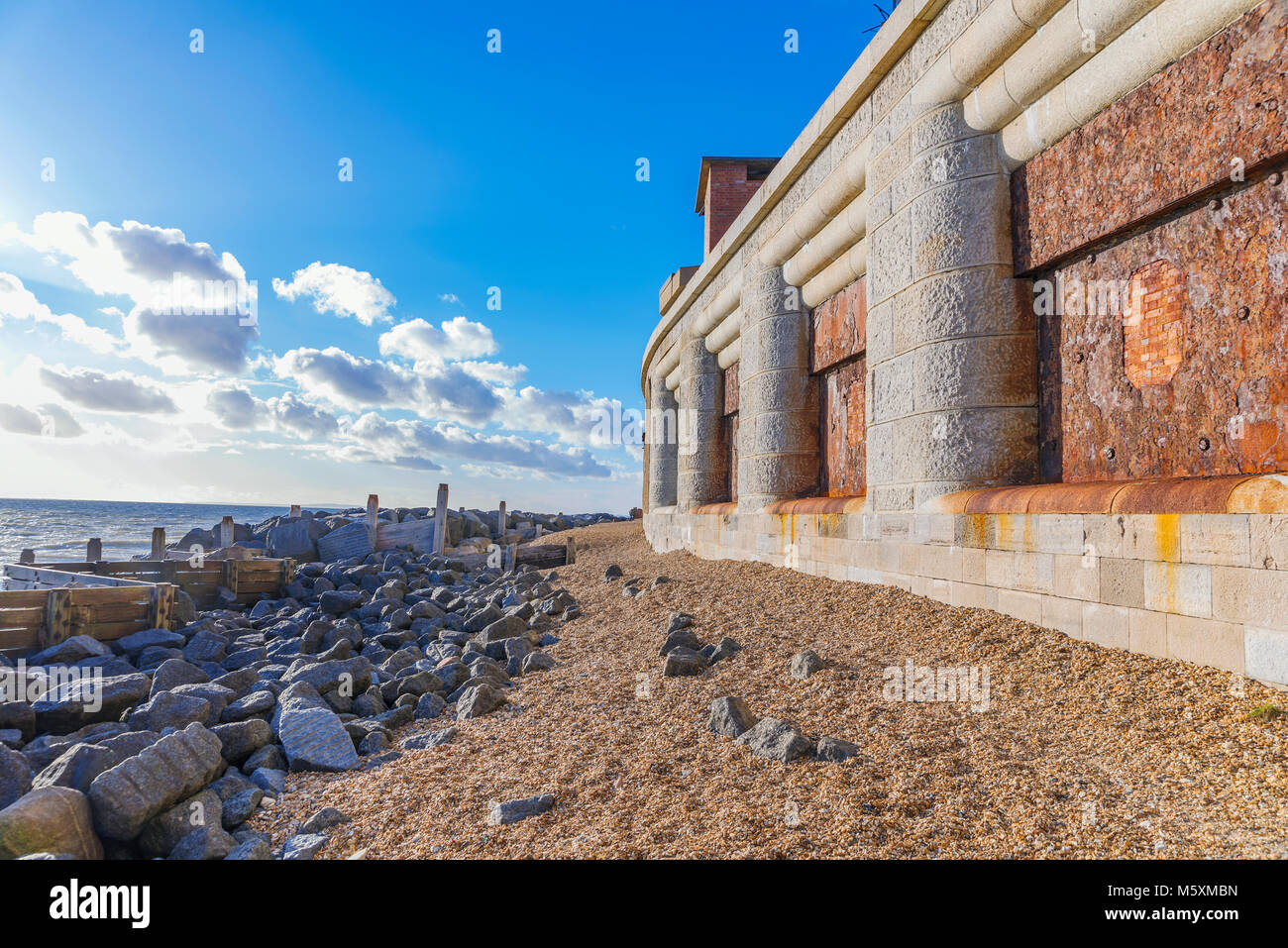 Hurst castle hi-res stock photography and images - Alamy