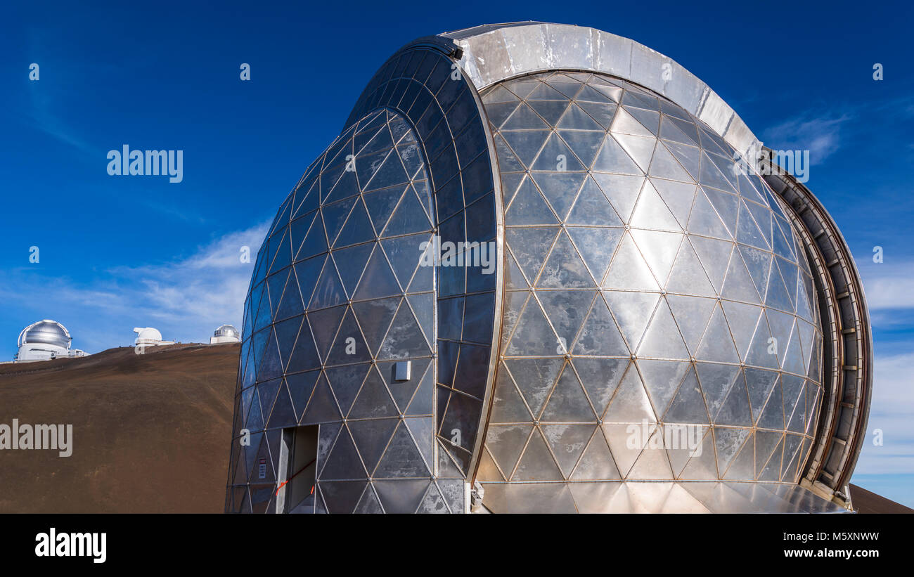 Caltech Submillimeter Observatory on the summit on Mauna Kea, The Big ...