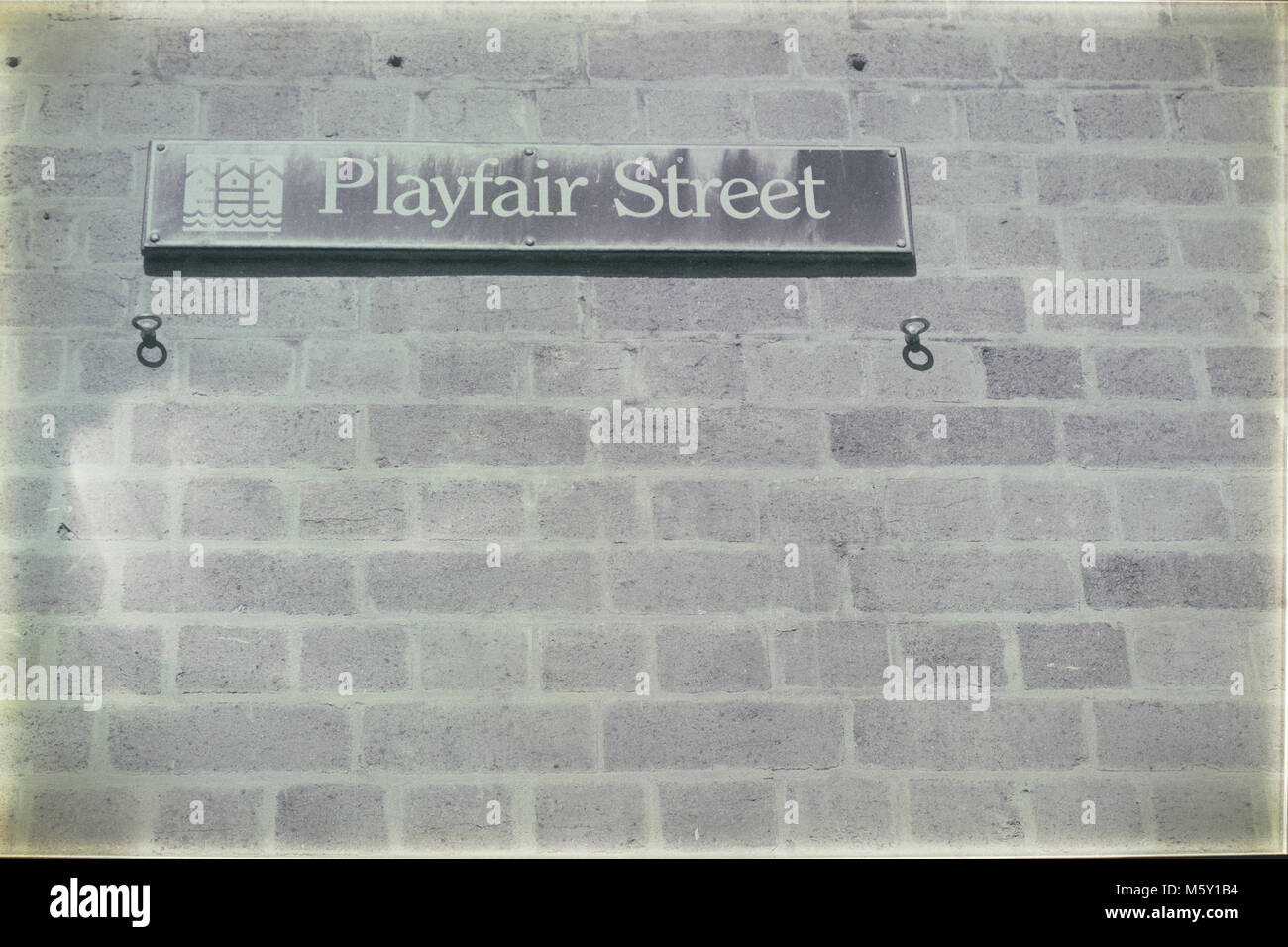 in australia sidney the sign of playfair street in the wall Stock Photo ...