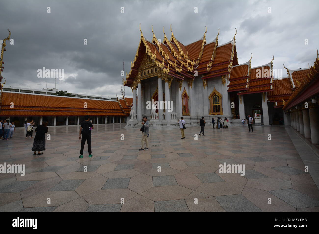 The Marble Temple ( Wat Benchamabophit ), Bangkok, Thailand Stock Photo ...