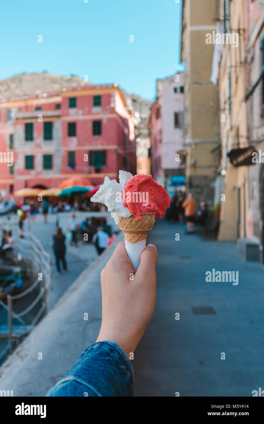 Beautiful gelato hi-res stock photography and images - Alamy