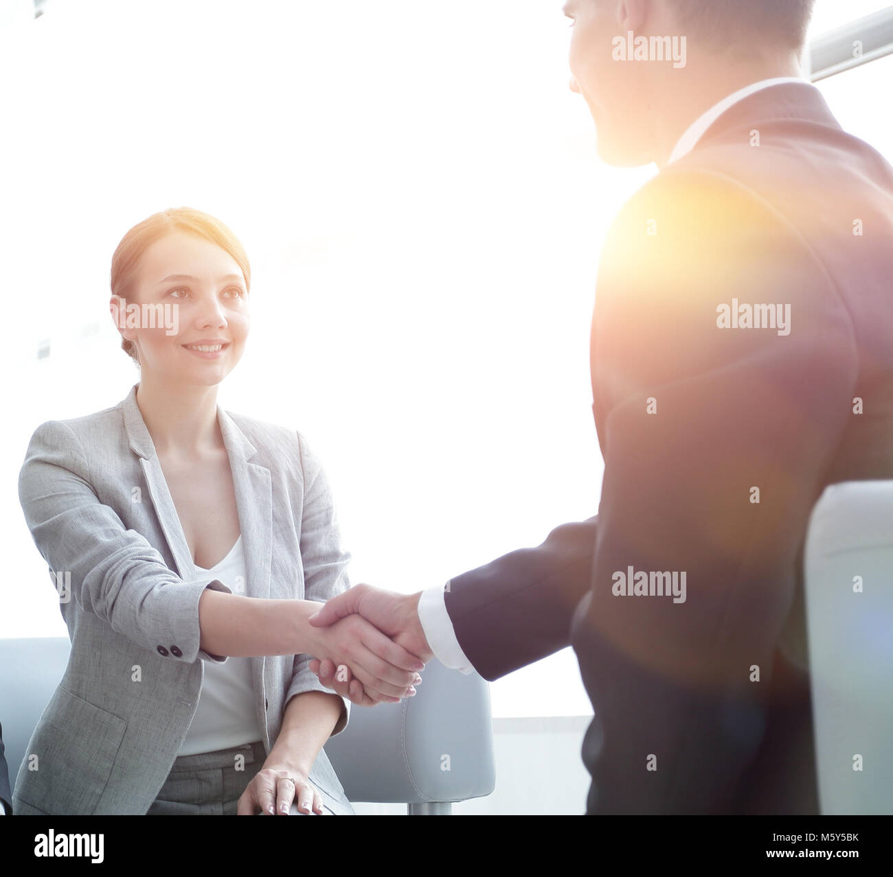 confident handshake business partners Stock Photo - Alamy