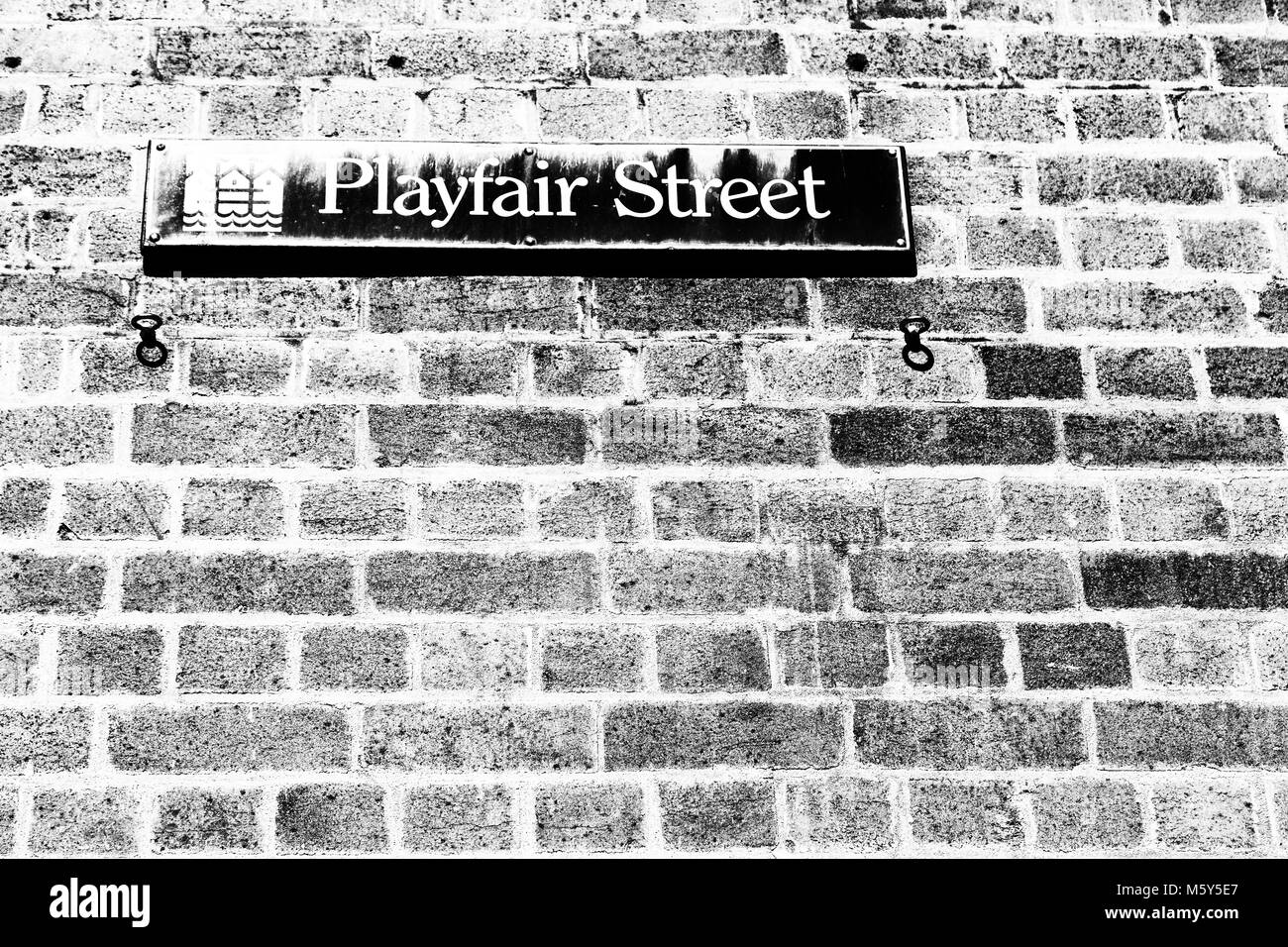 in australia sidney the sign of playfair street in the wall Stock Photo ...