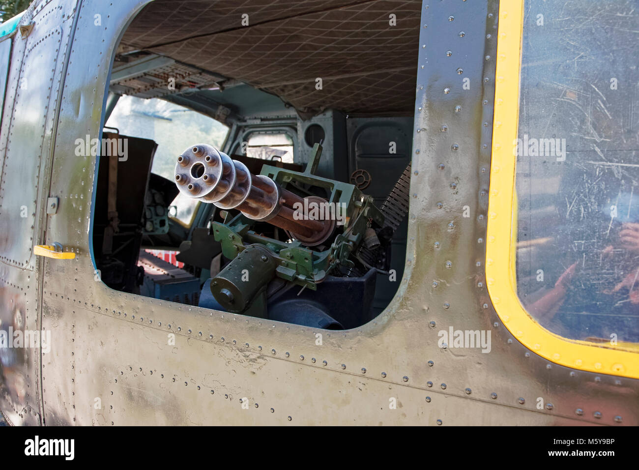 Huey helicopter vietnam hi-res stock photography and images - Alamy