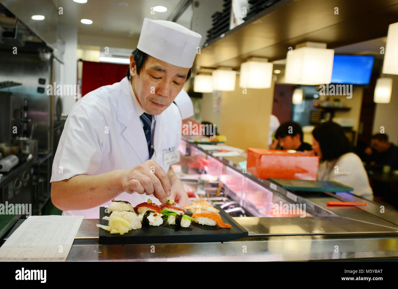 Japan chef rice hi-res stock photography and images - Alamy