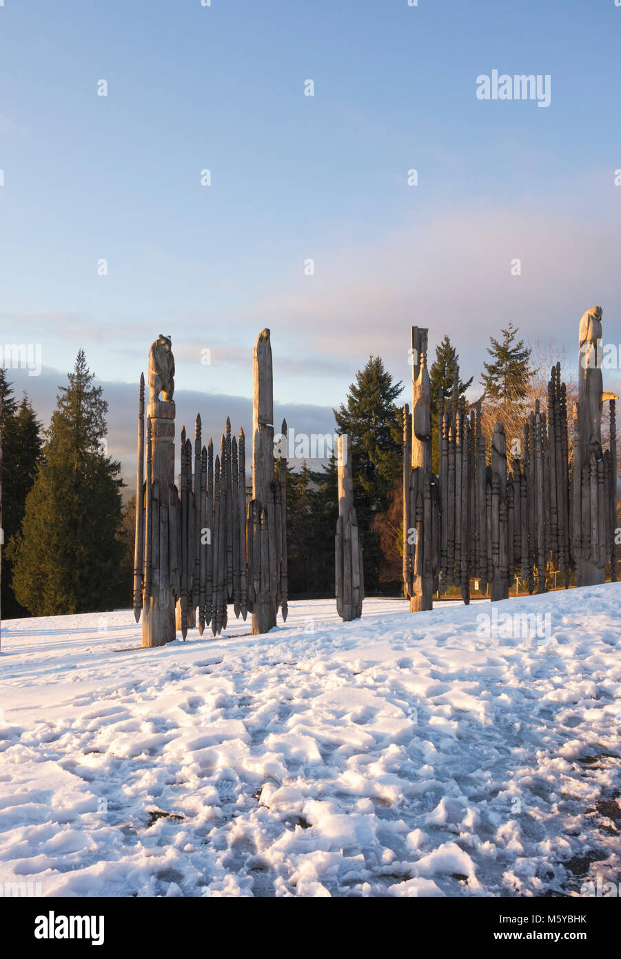 Japanese Ainu Totem Poles High Resolution Stock Photography and Images ...