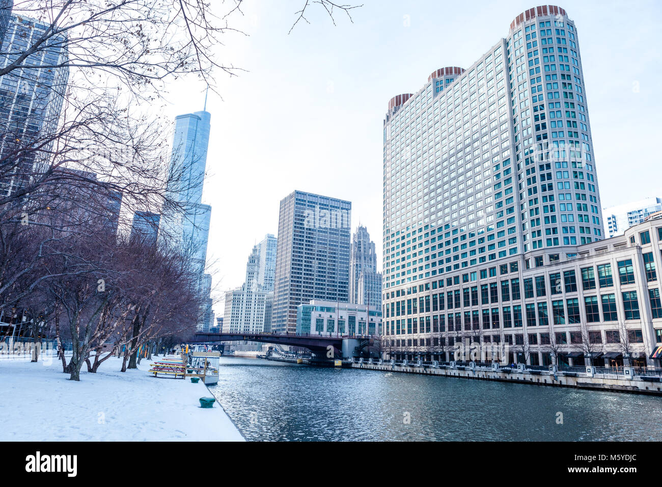 Chicago downtown street scene by the river on a winter day Stock Photo ...