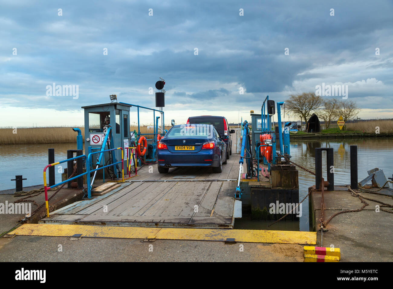 Reedham Ferry across the River Yare saves users a journey of over 30 ...