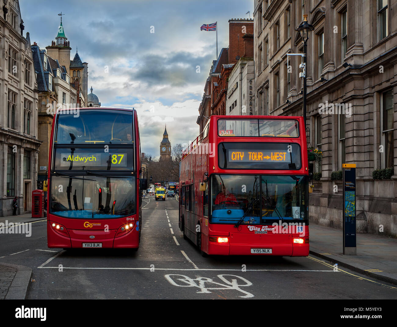 Modern british bus hi-res stock photography and images - Alamy