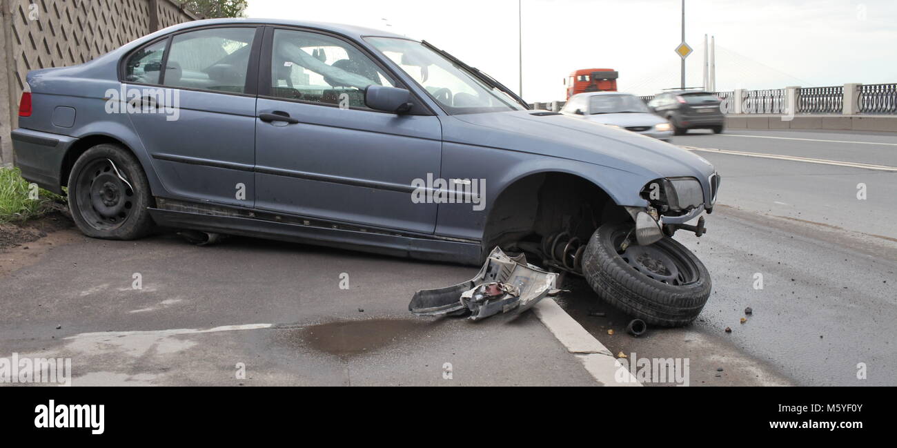 crashed the car on the roadside Stock Photo - Alamy