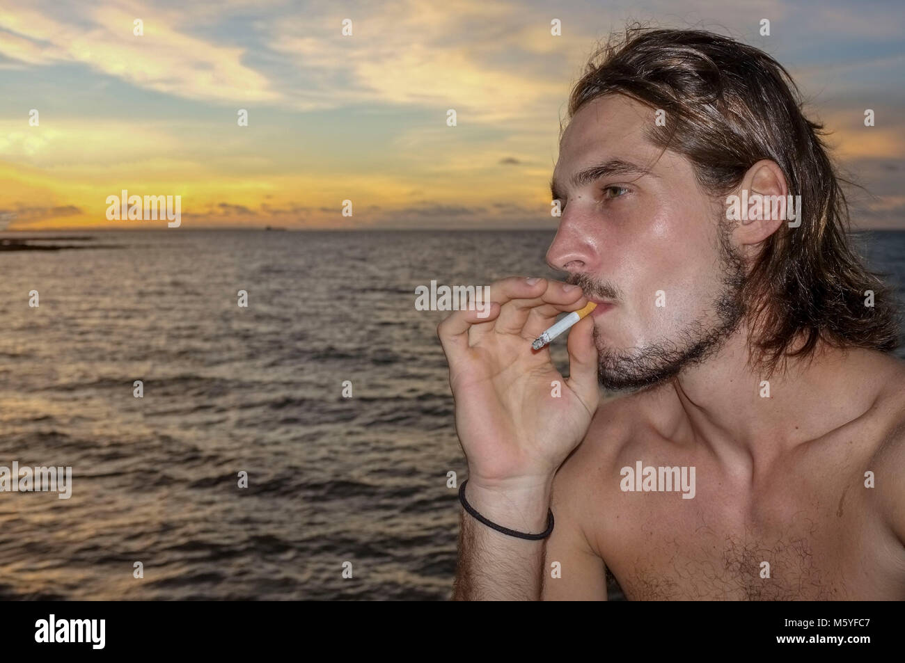 Cigarette Beach High Resolution Stock Photography and Images - Alamy