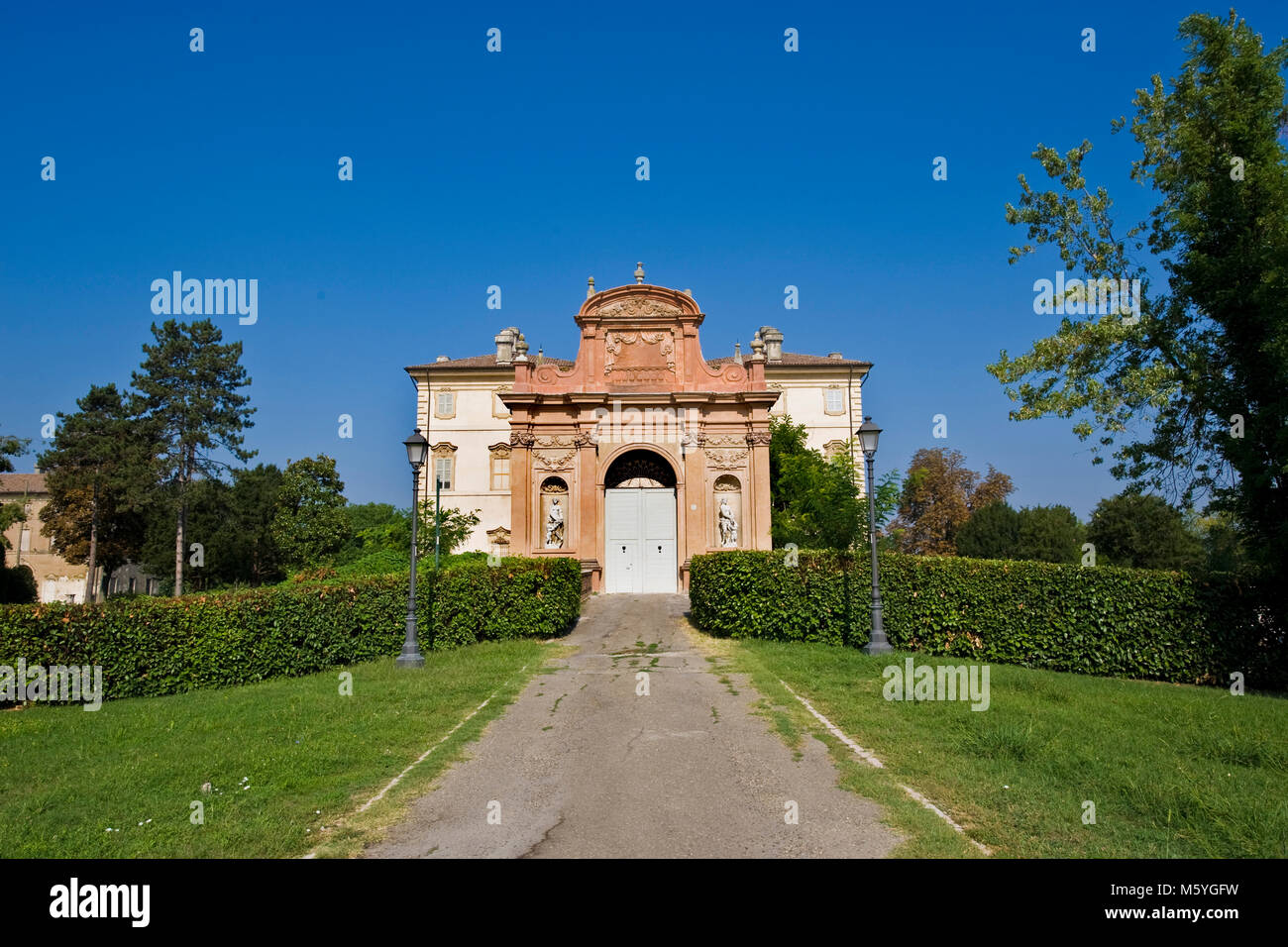 Villa parma hi-res stock photography and images - Alamy