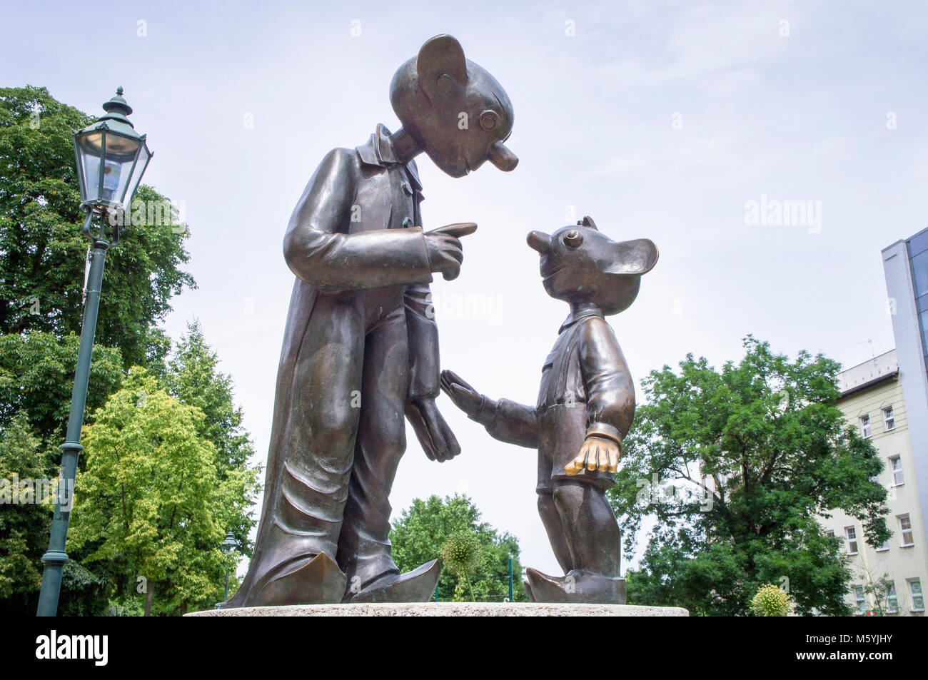 Spejbl and Hurvinek Monument, statue of Czech puppets Stock Photo - Alamy