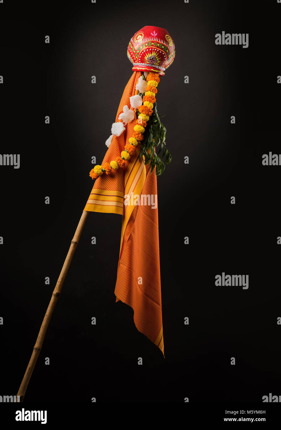 Marathi festival hi-res stock photography and images - Alamy