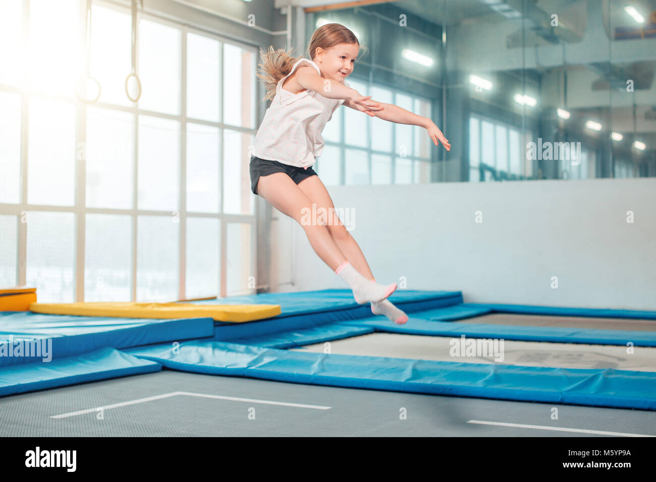 Trampoline sport hall hi-res stock photography and images - Alamy