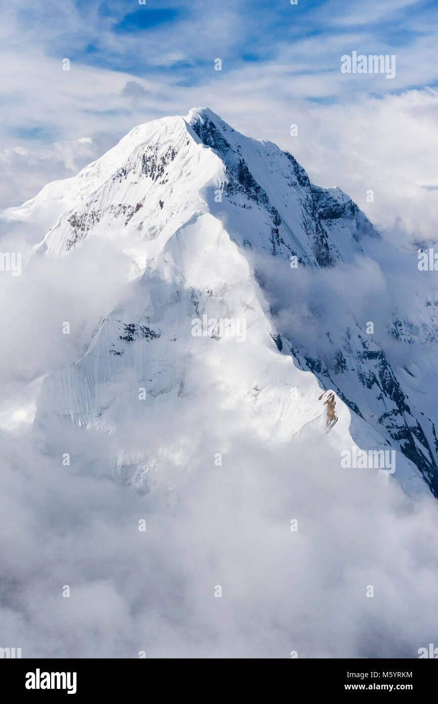 Aerial view over the Central Tian Shan Mountain range, Border of ...