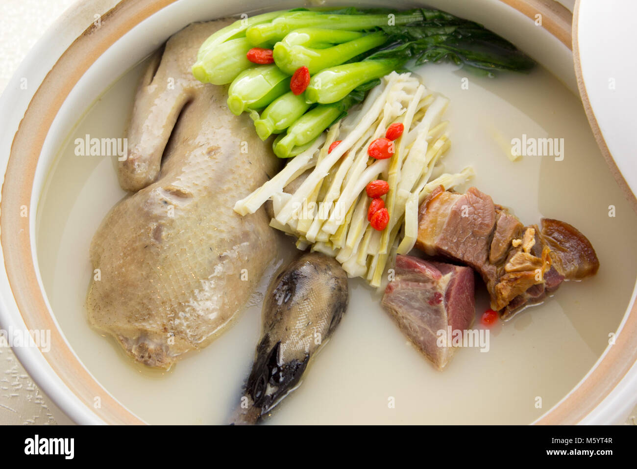 Tonic duck soup, China Cantonese Stock Photo - Alamy