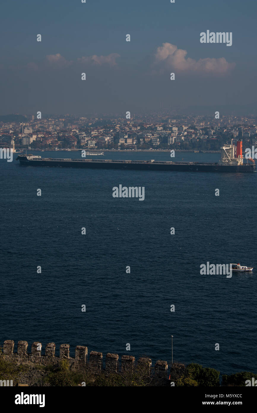 Istanbul topkapi palace jewels hi-res stock photography and images - Alamy