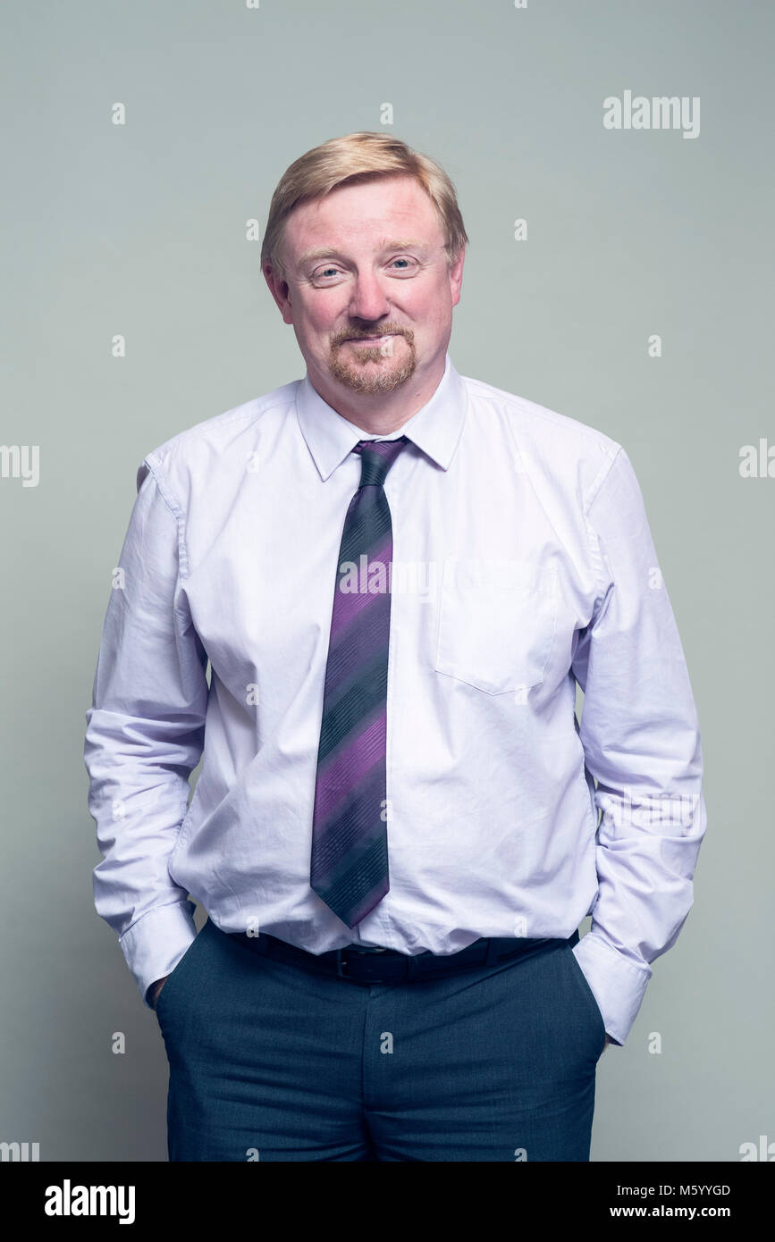 upper body shots of office workers / managers / consultants Stock Photo ...