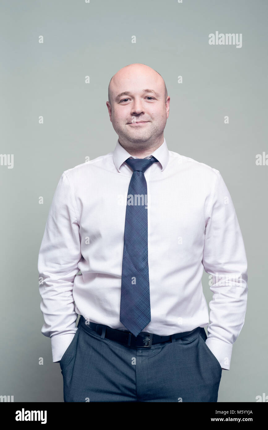 upper body shots of office workers / managers / consultants Stock Photo ...