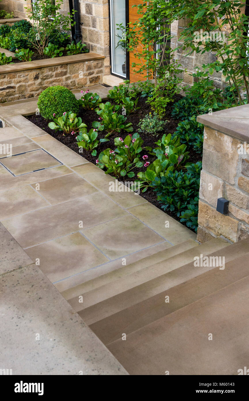 Buxus borders hi-res stock photography and images - Alamy