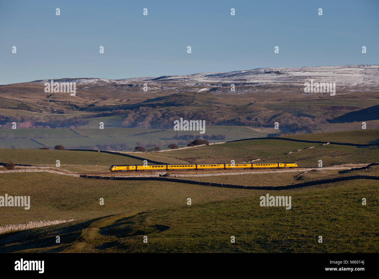 Network rail new measurement train hi-res stock photography and images ...