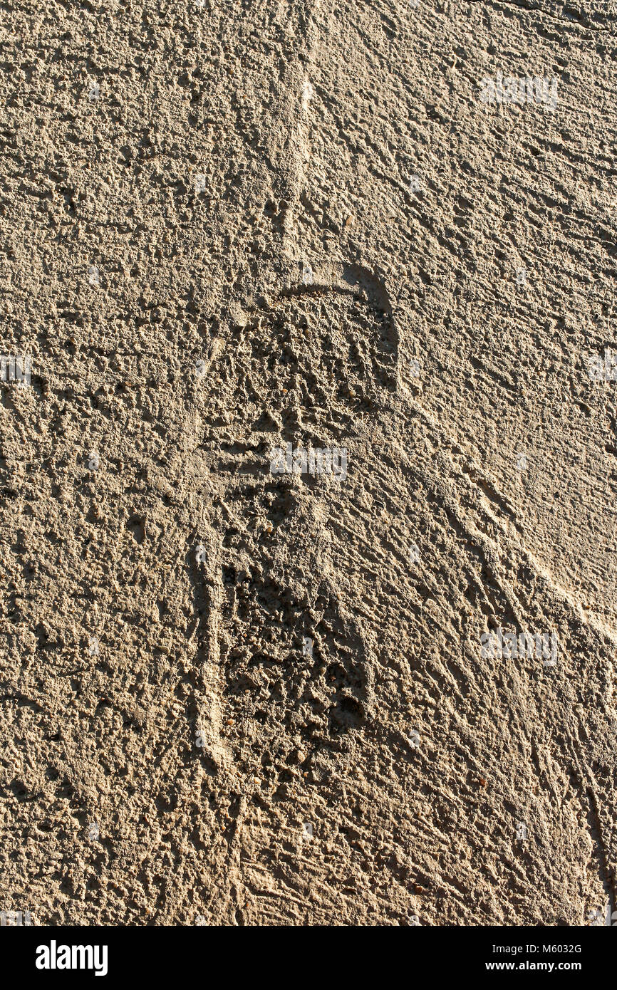 Cement imprint hi-res stock photography and images - Alamy