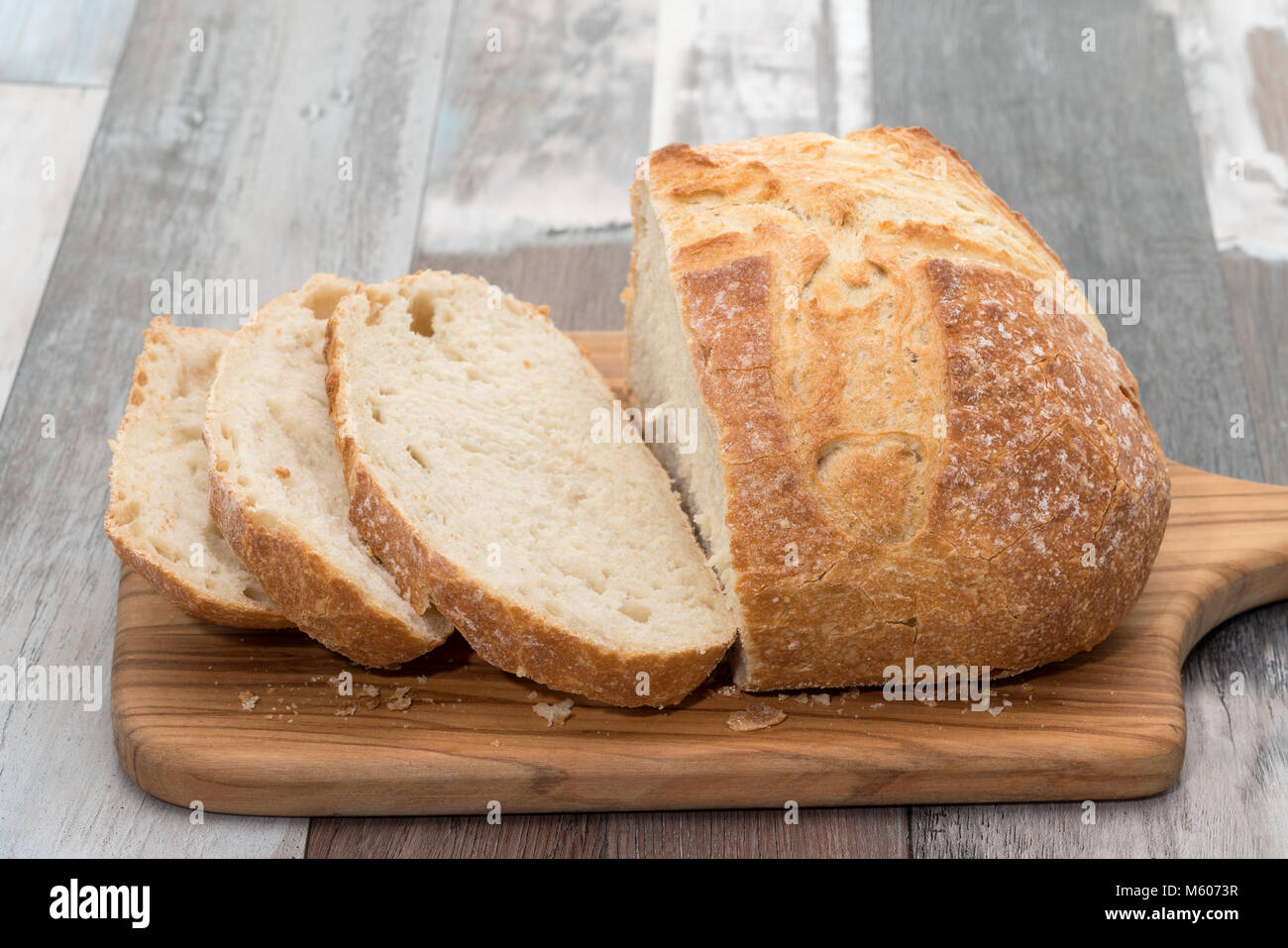 Sliced fresh white bread Stock Photo - Alamy