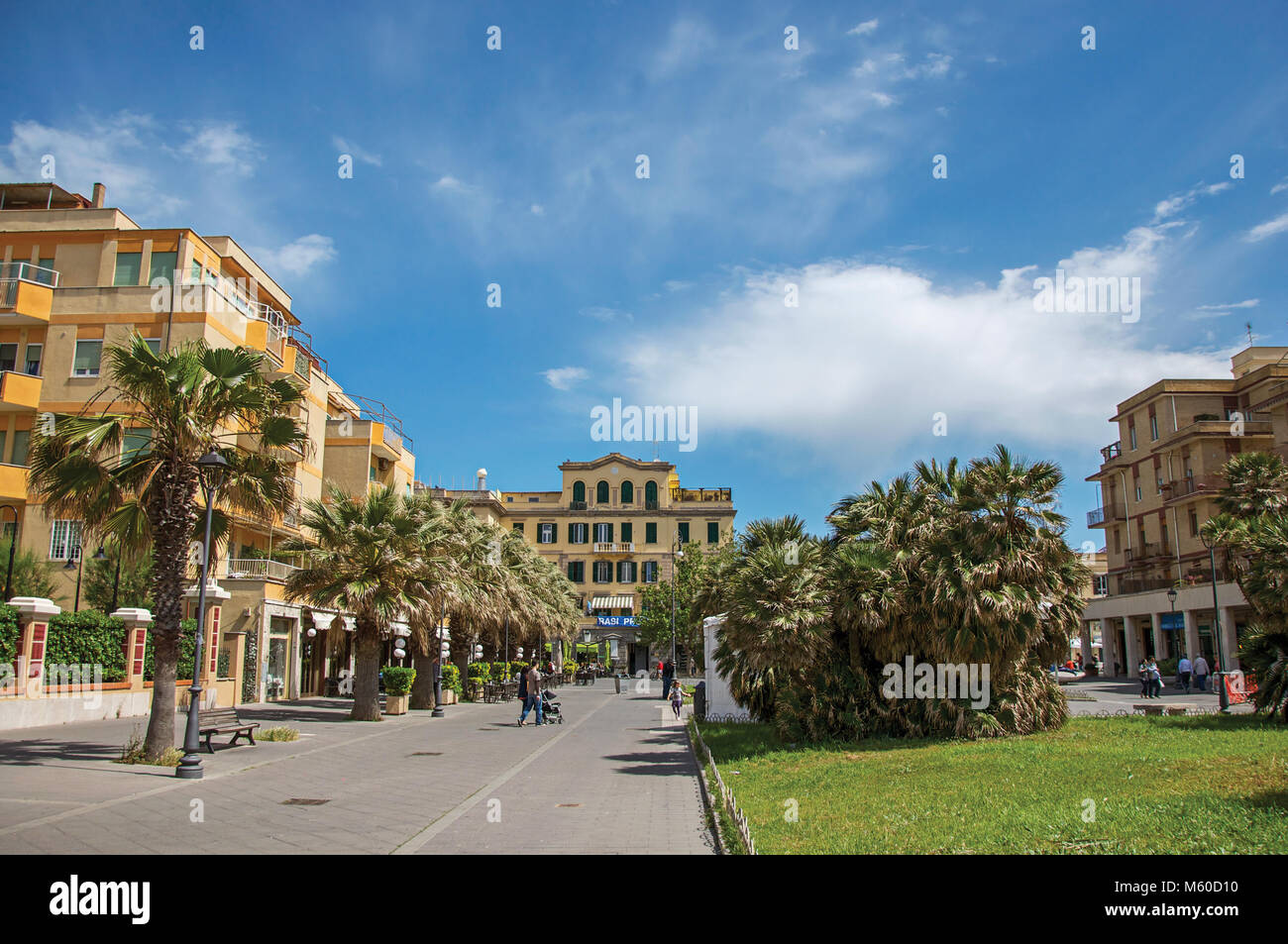Ostia town square hi-res stock photography and images - Alamy