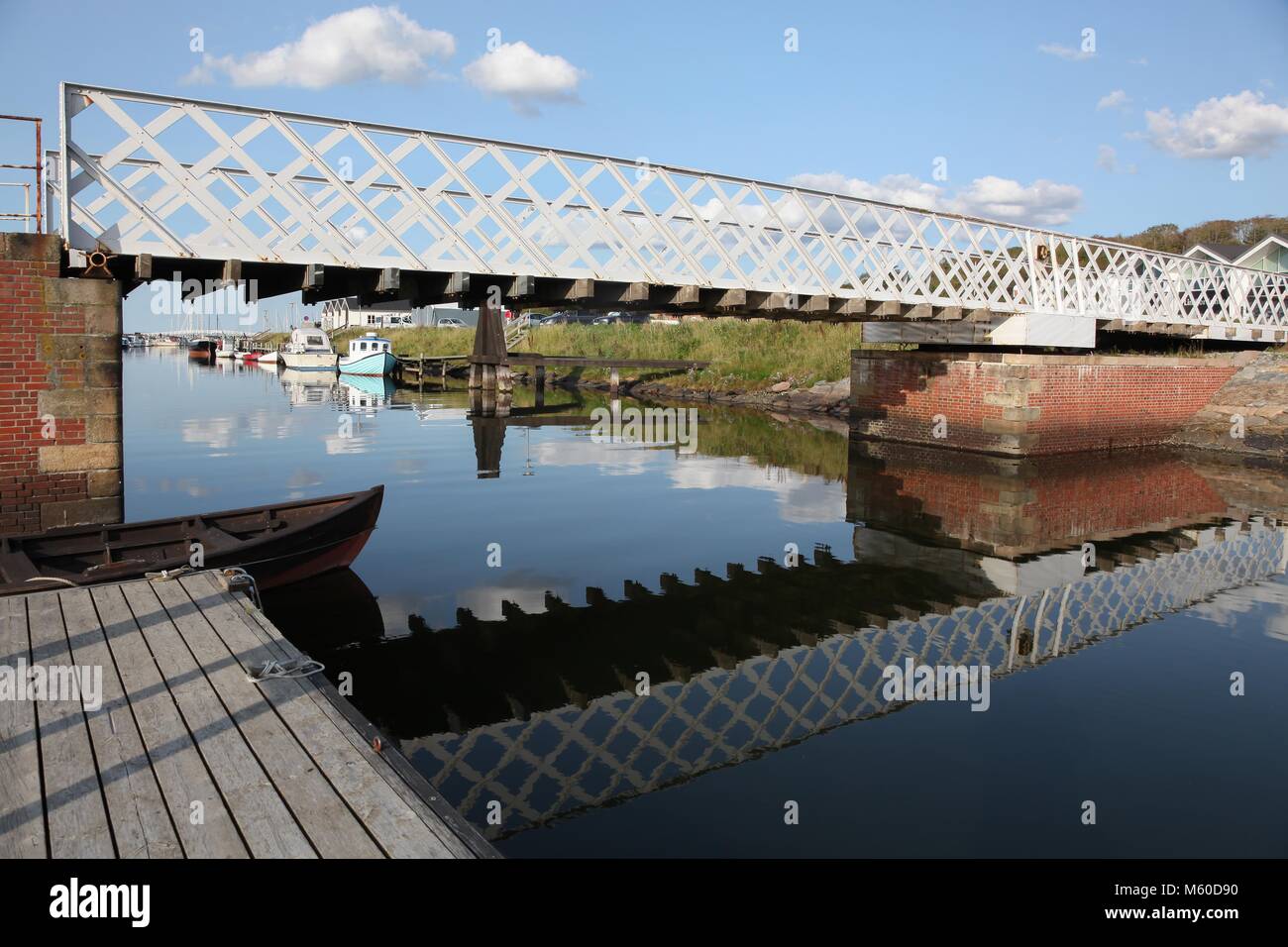 Logstor hi-res stock photography and images - Alamy