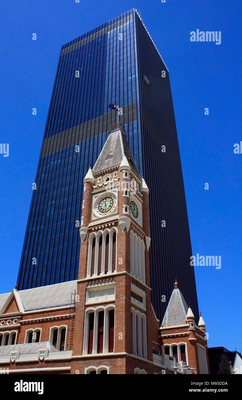 Perth town hall clock hi-res stock photography and images - Alamy