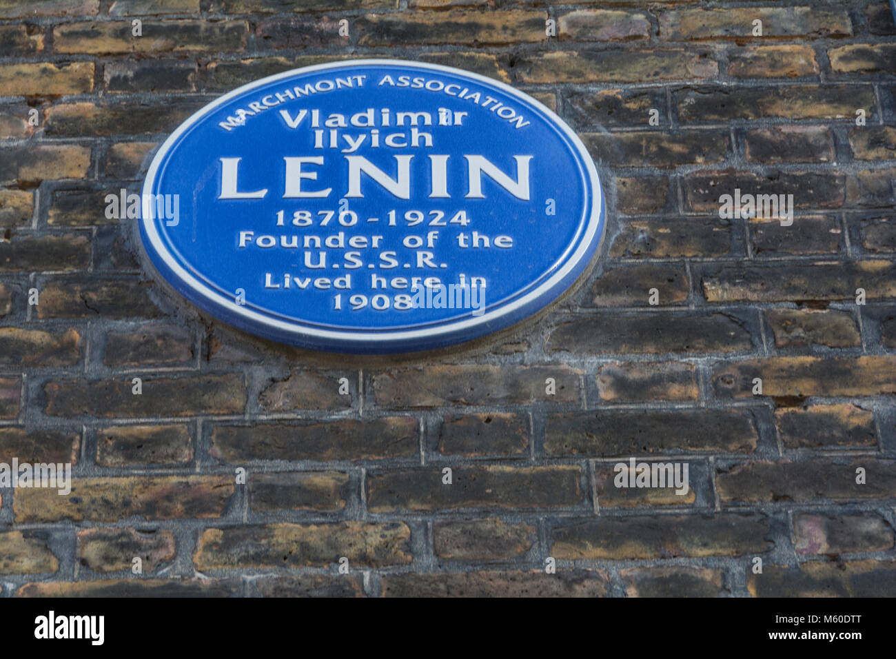 Vladimir lenin memorial plaque hi-res stock photography and images - Alamy