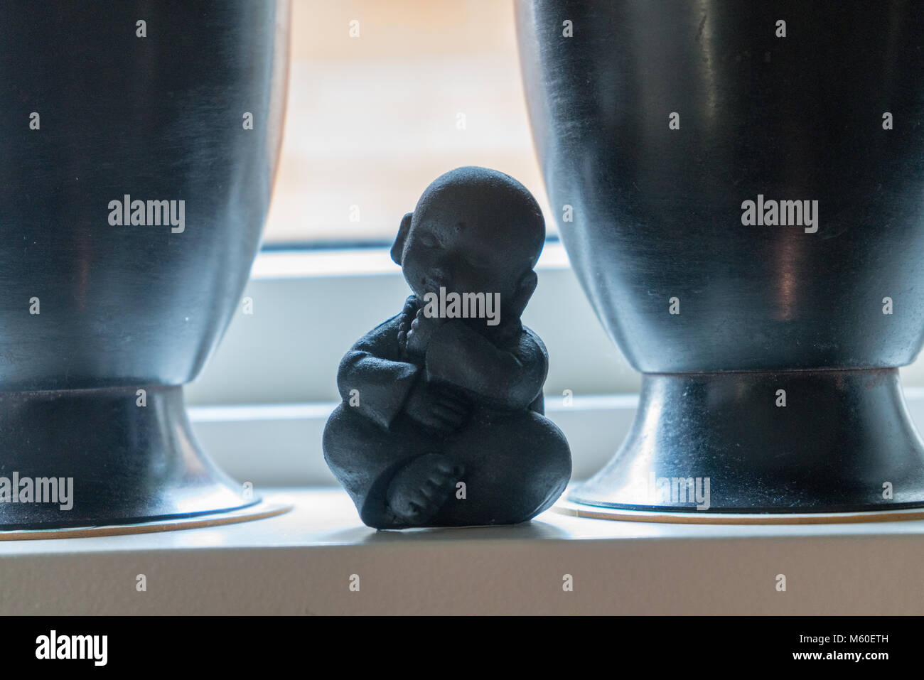 Small Buddha Statue Stock Photo - Alamy