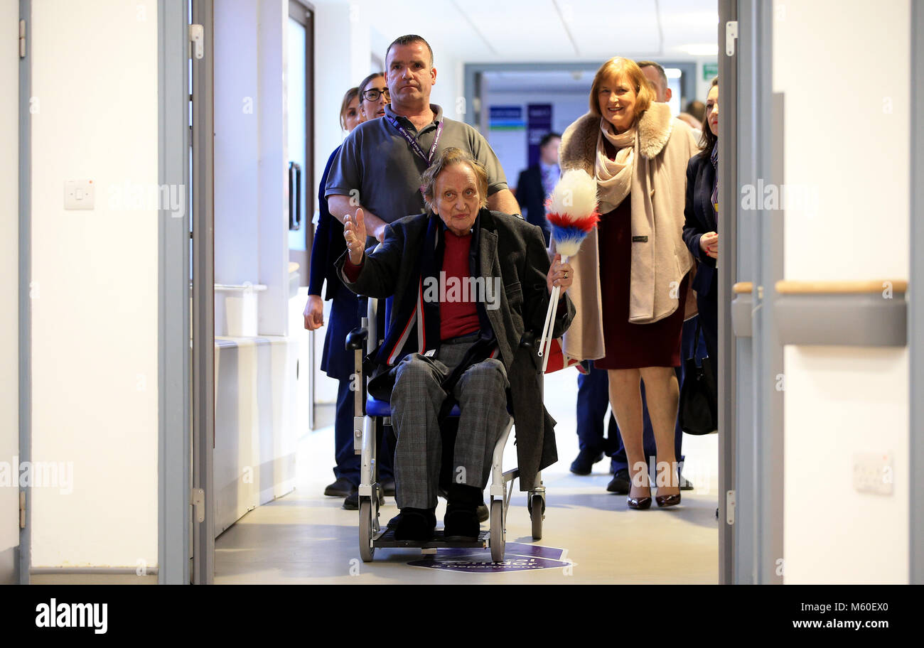 Liverpool heart and chest hospital hi-res stock photography and images ...