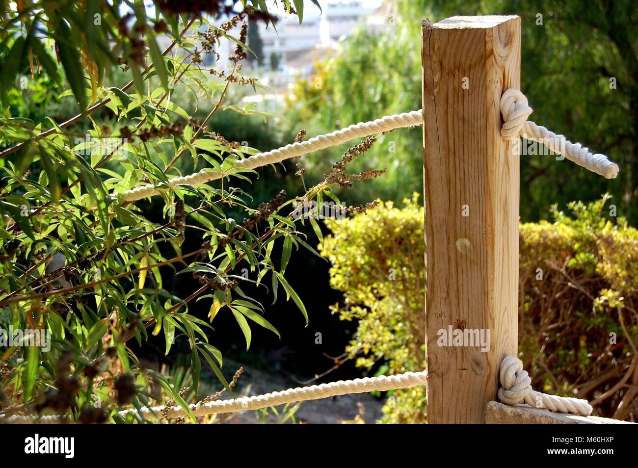 Rope fence hi-res stock photography and images - Alamy