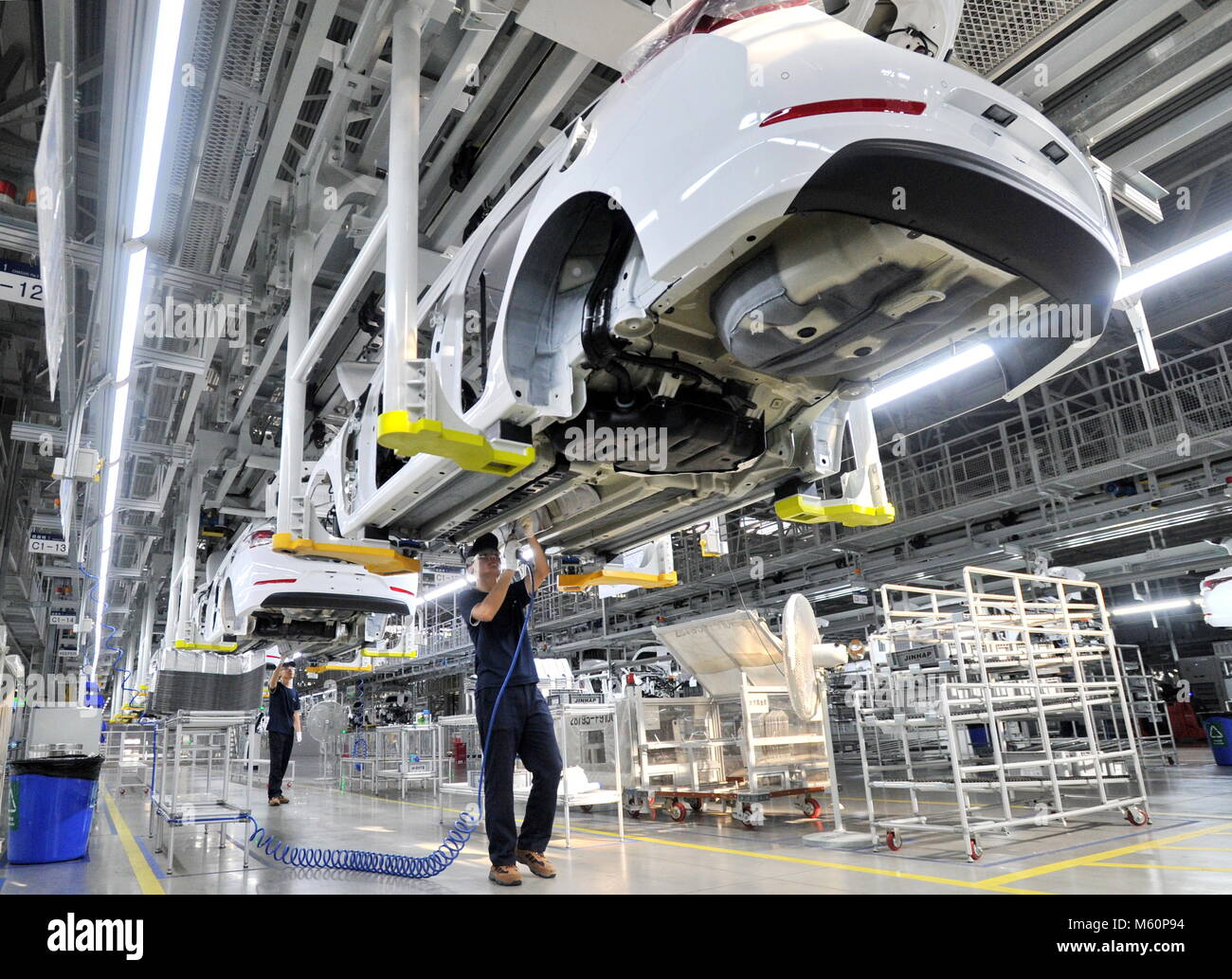 Car assembly line china hi-res stock photography and images - Alamy