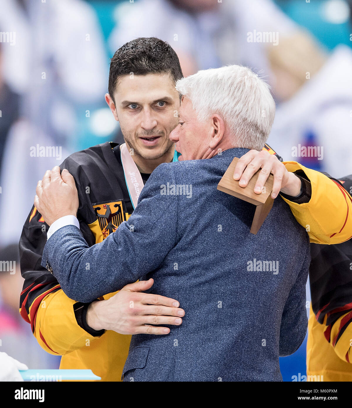 Marcel GOC (links) (GER) with der Silbermedaille, Umarmung with Franz ...