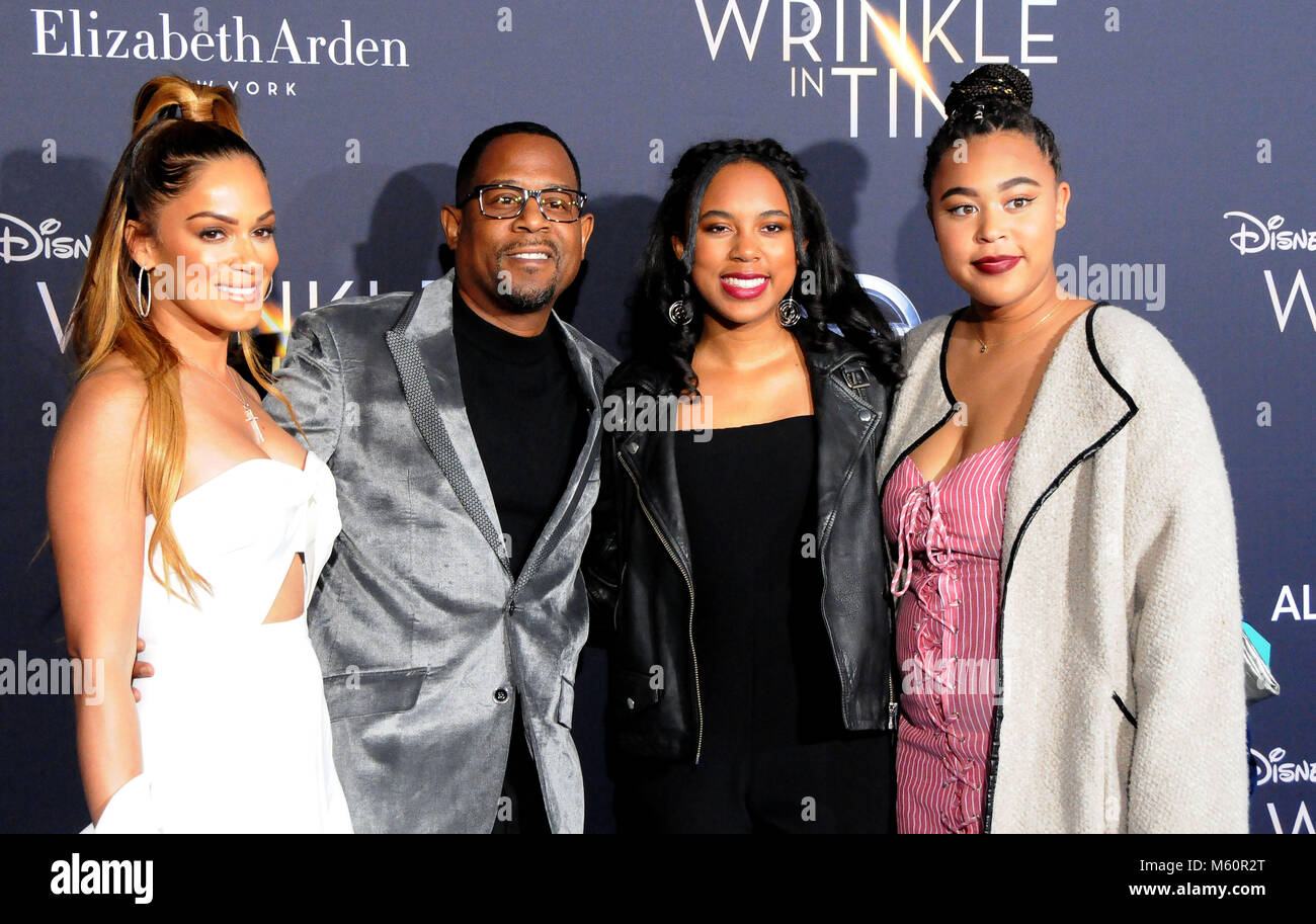 Martin lawrence and family hi-res stock photography and images - Alamy
