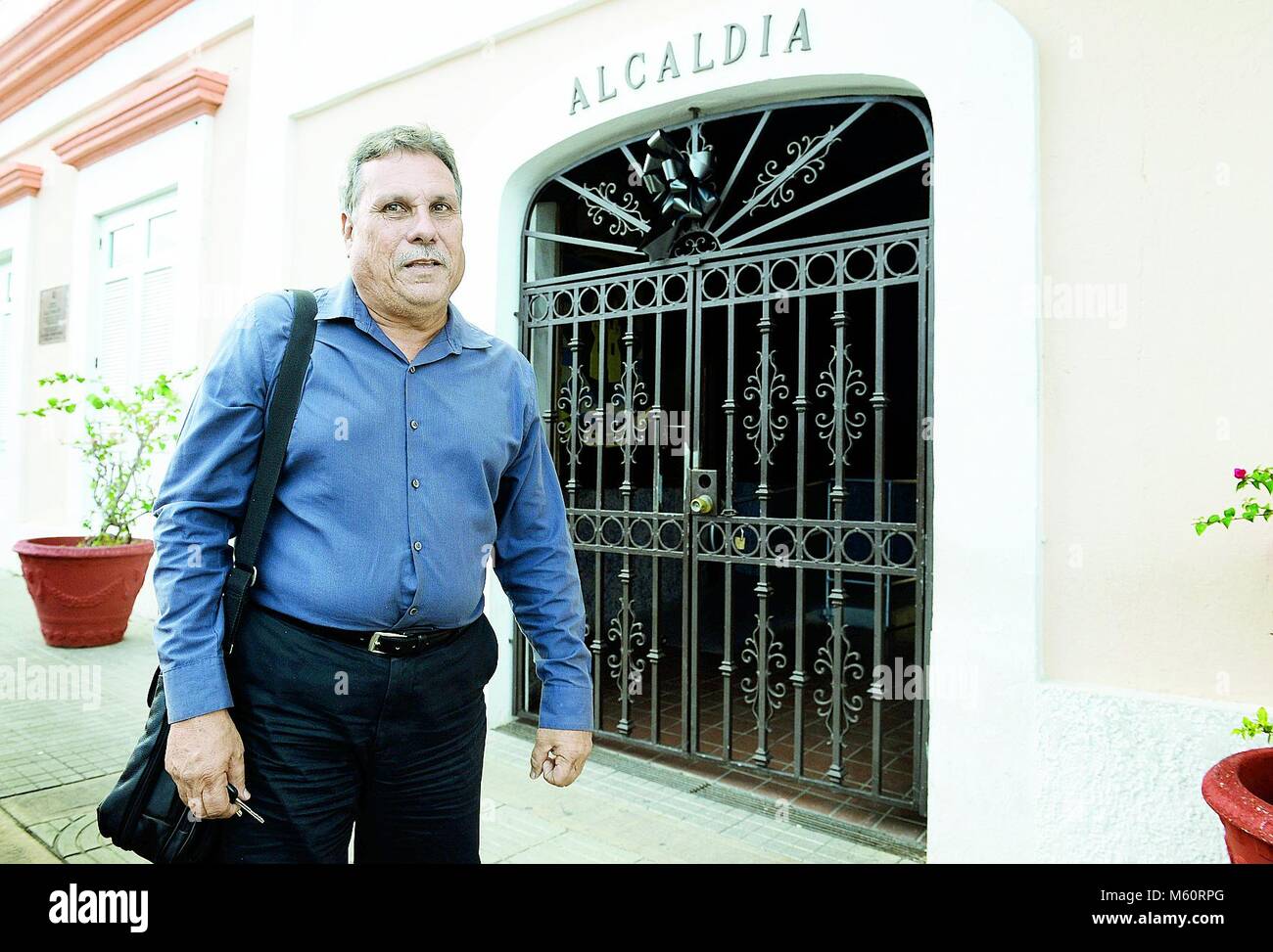 VIEQUES, Puerto Rico. , . ENTREVISTA CON VICTOR M. EMERIC, ALCALDE DE ...