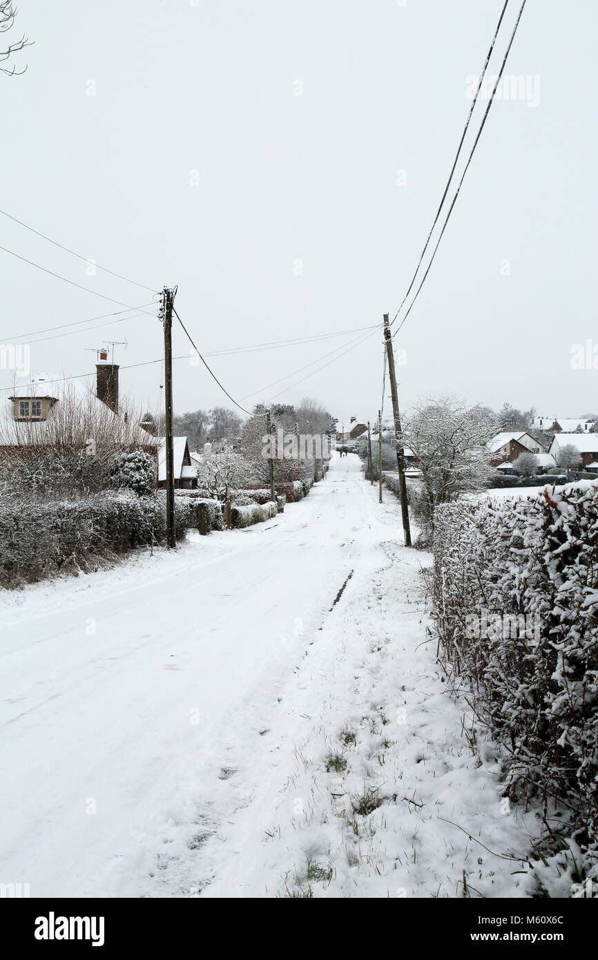 Kent snowing hi-res stock photography and images - Alamy