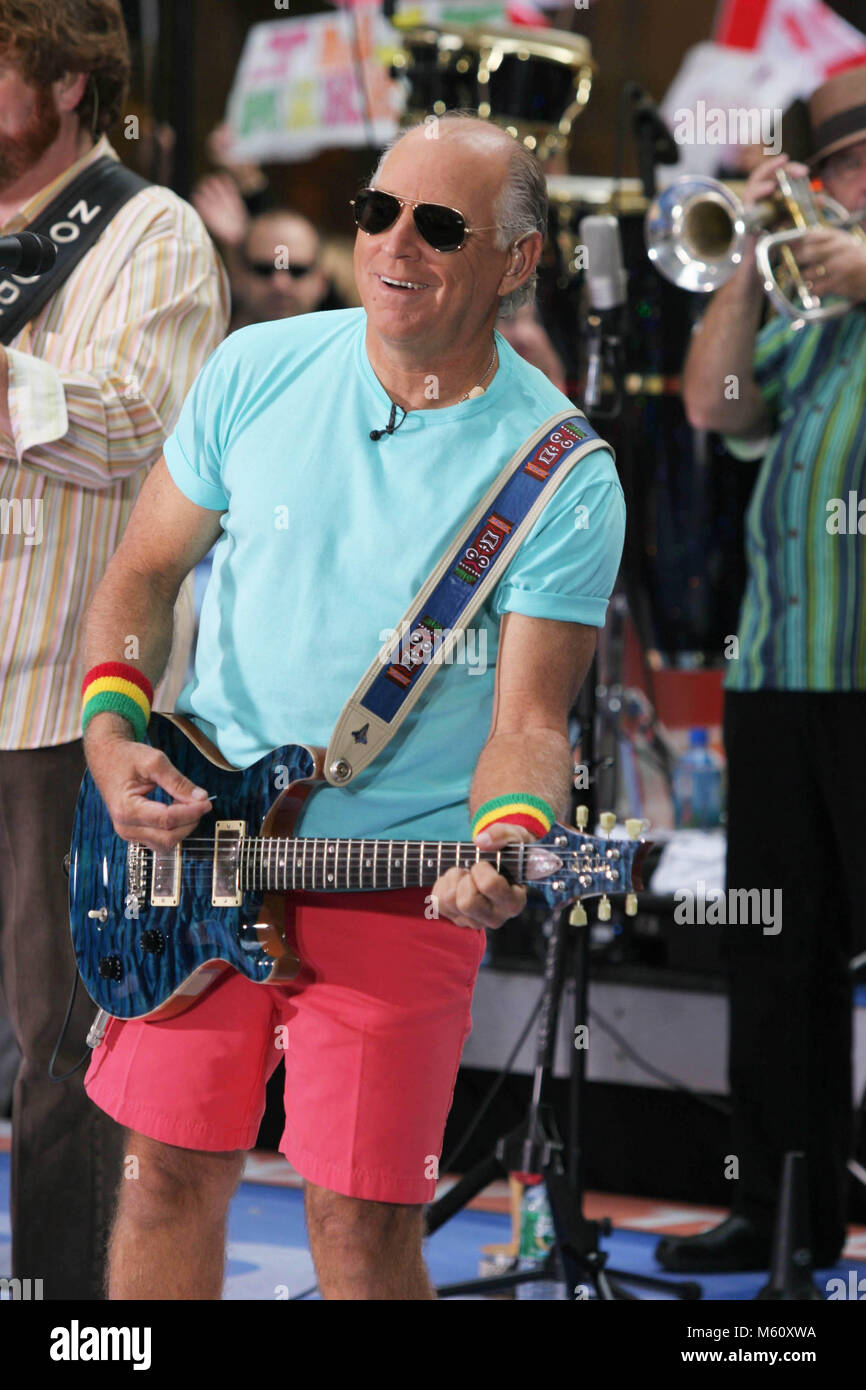 CelebrityArchaeology.com 2006 FILE PHOTO JIMMY BUFFETT Photo to By John Barrett-PHOTOlink. Photo ...