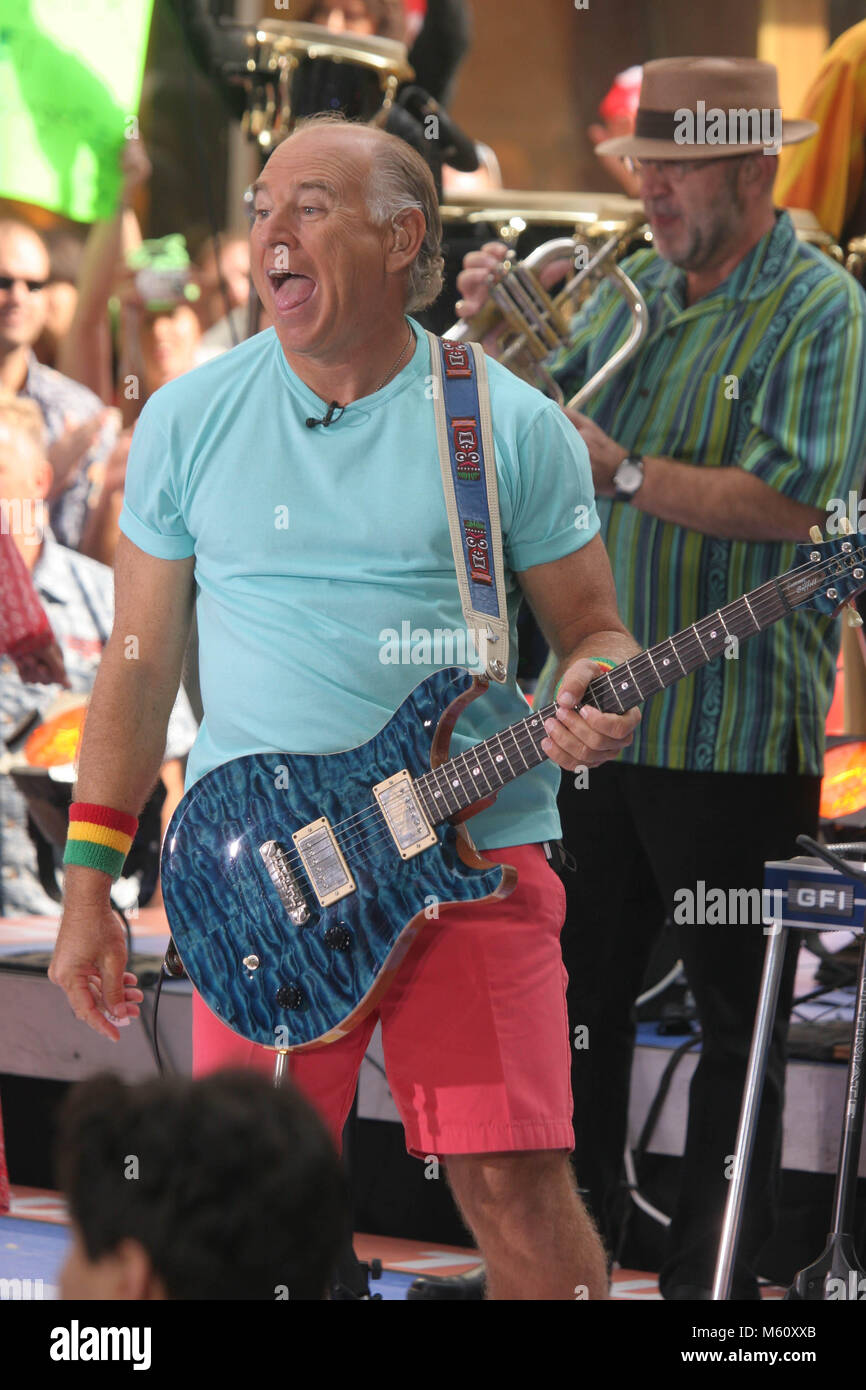 CelebrityArchaeology.com 2006 FILE PHOTO JIMMY BUFFETT Photo to By John Barrett-PHOTOlink. Photo ...
