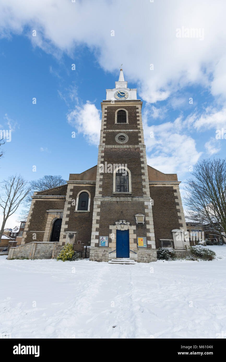 St georges church gravesend kent hi-res stock photography and images ...