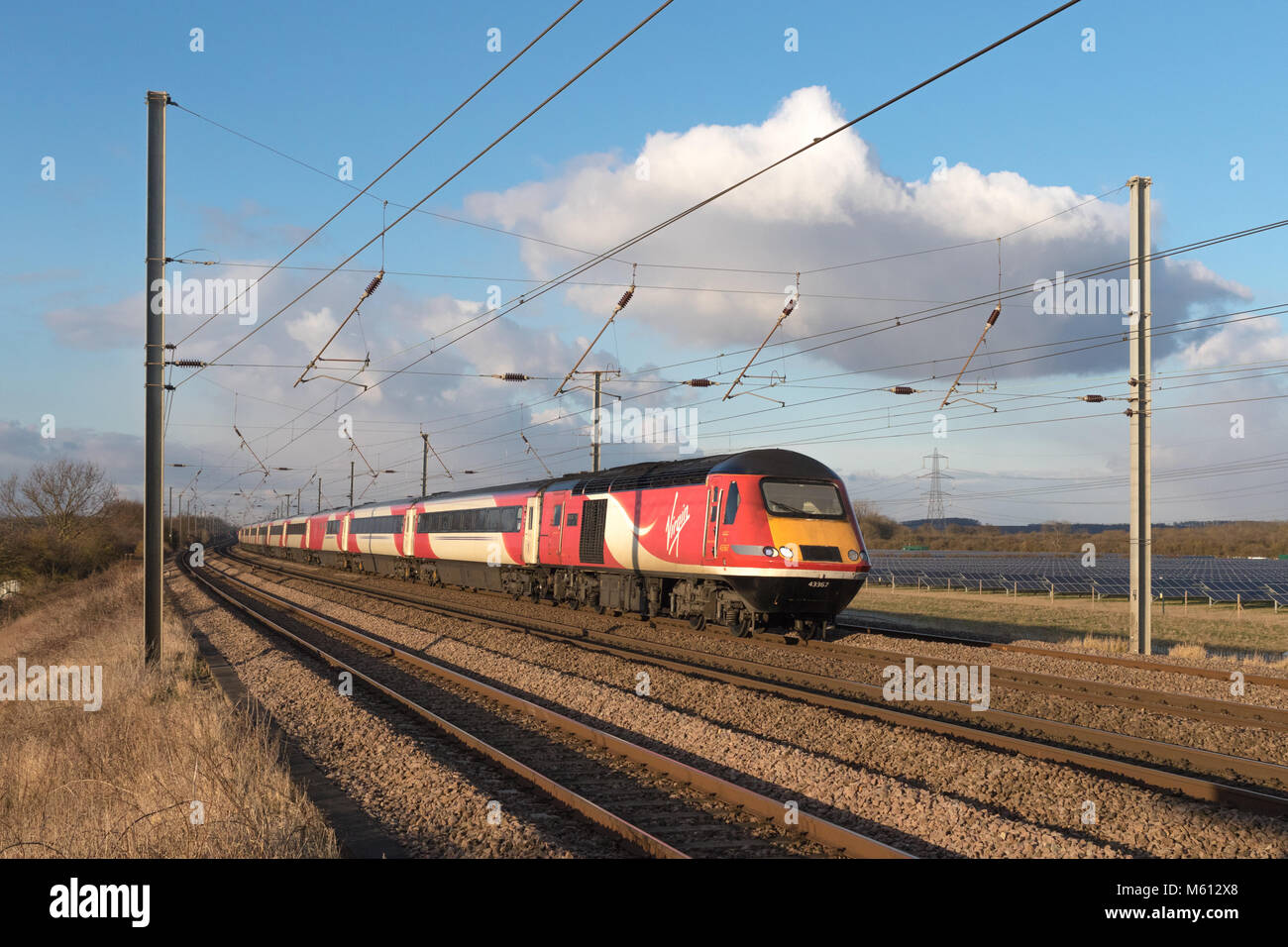 Class 91 train hi-res stock photography and images - Alamy