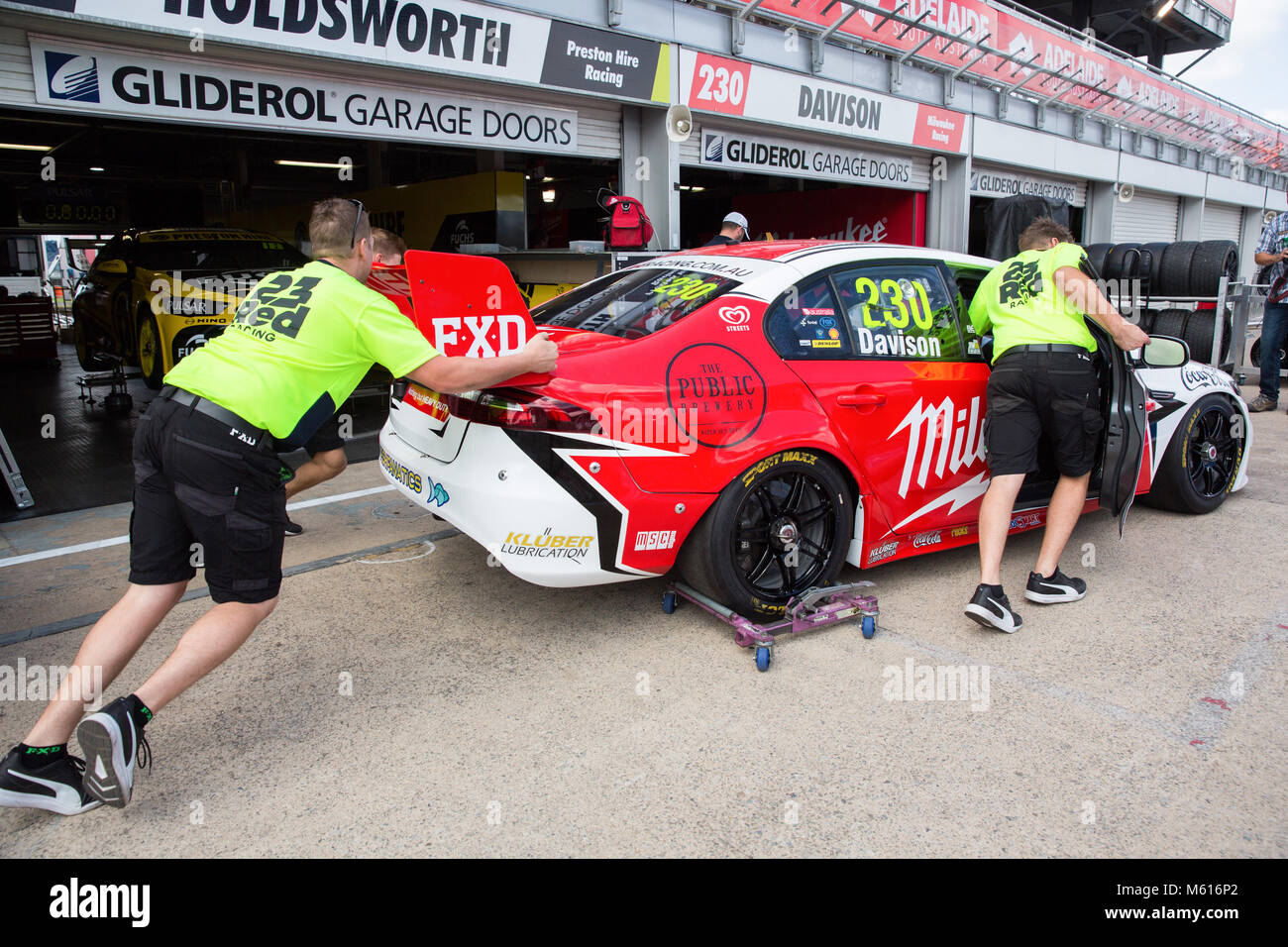 V8 supercars adelaide hi-res stock photography and images - Alamy