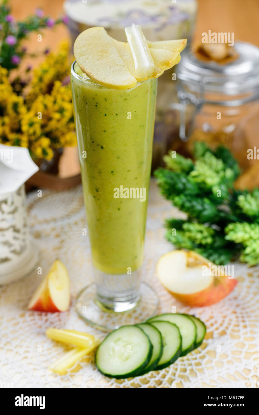 Straw smoothie drink color hi-res stock photography and images - Alamy