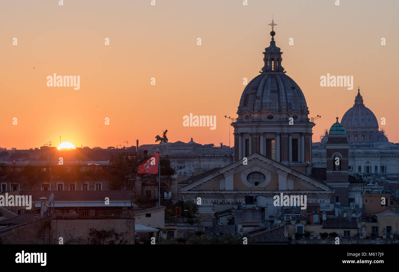 Skyline of Rome at sunset Stock Photo - Alamy